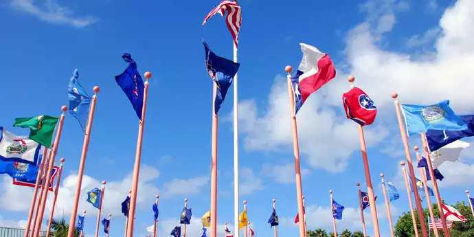 Federalisme: Pengertian, Sejarah, Prinsip, Bentuk dan Kelebihan ...