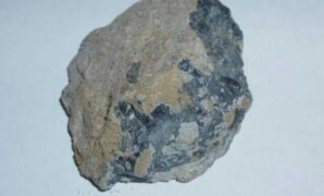 Karbit: Pengertian, Manfaat, Proses Pembuatan dan Sifat - Agrotek.ID